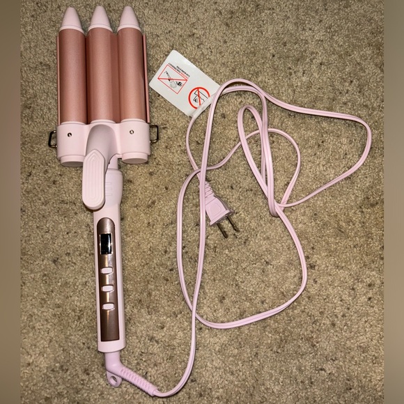 Savvy | Other | Pink 3 Barrel Hair Crimper | Poshmark